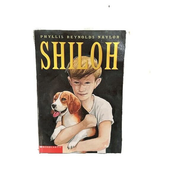 Scholastic | Other | Lot Of 2 Books Shiloh Phyllis Reynolds Naylor ...